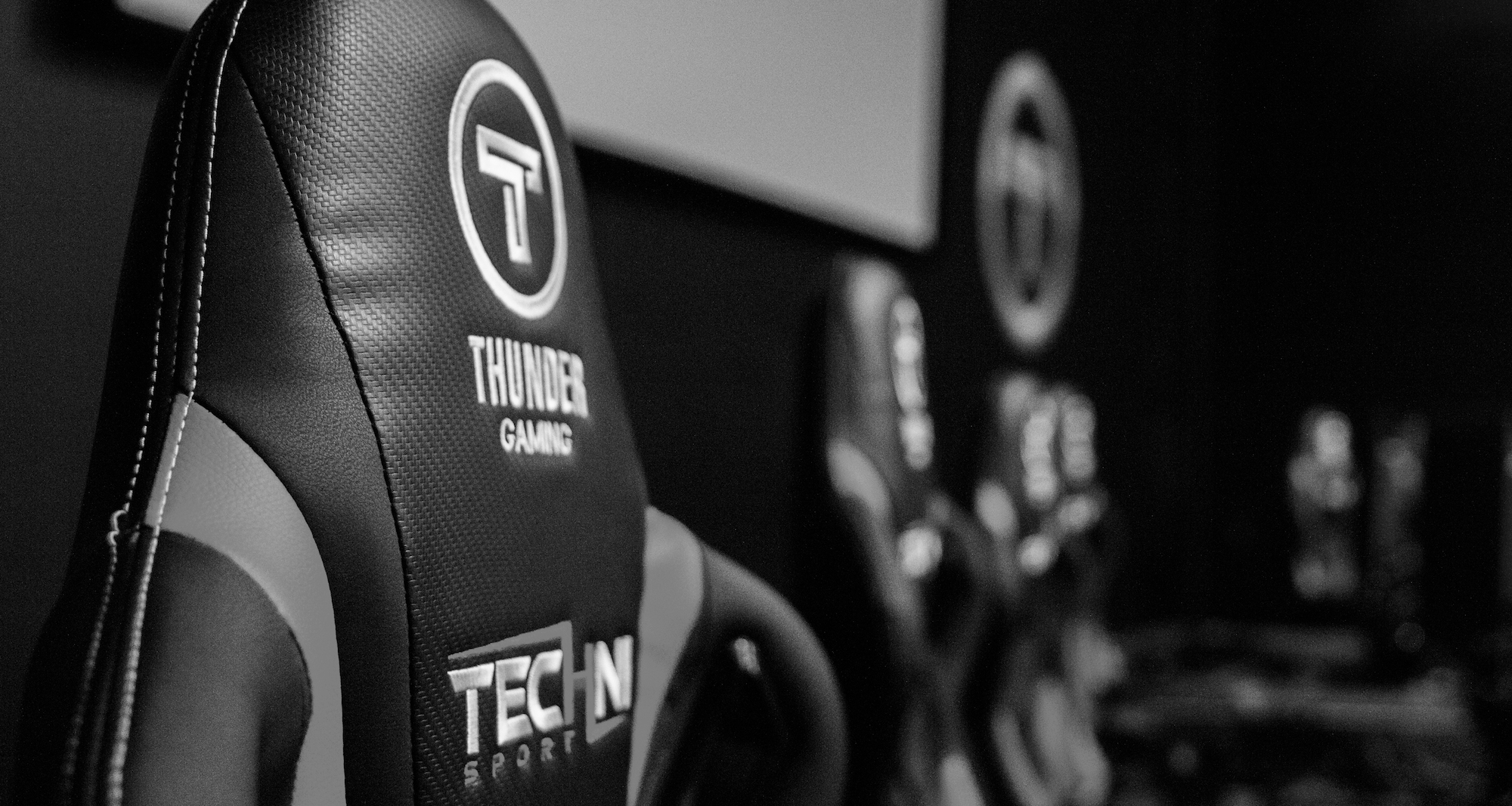 Contact - Thunder Gaming